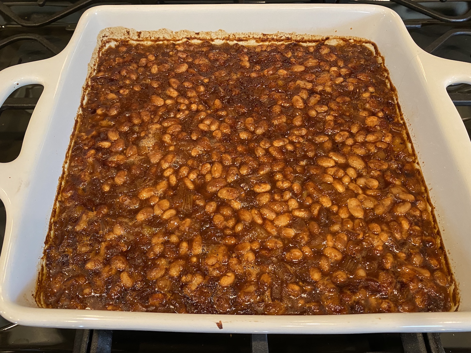 Vegan Backyard Baked Beans - Pebbles and Toast