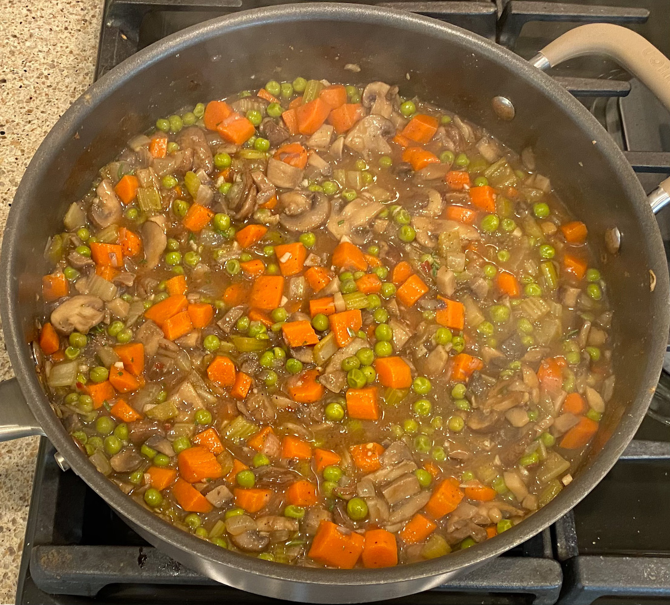 Plant-based Shepherd’s Pie – Pebbles and Toast